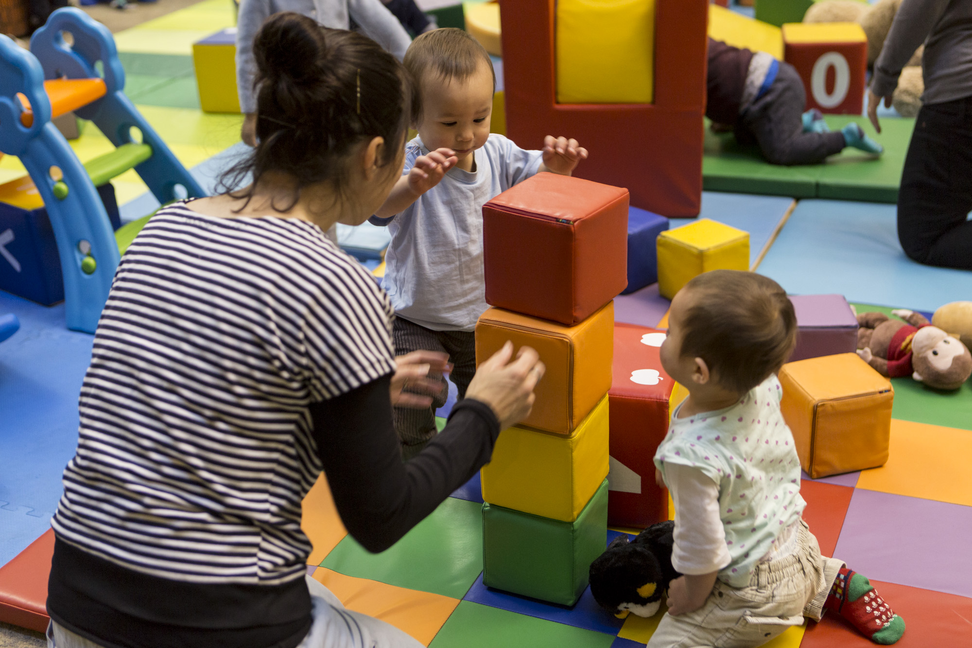 State Library Victoria – Penguins get to partying at Play Pod